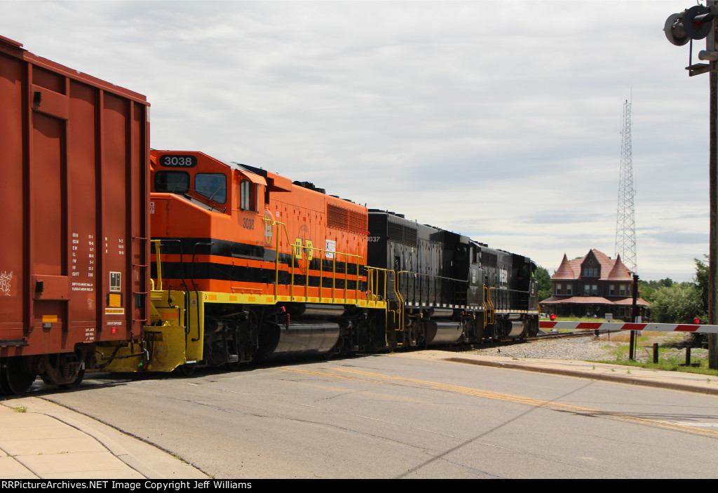 HESR 3038 Crossing Main St.